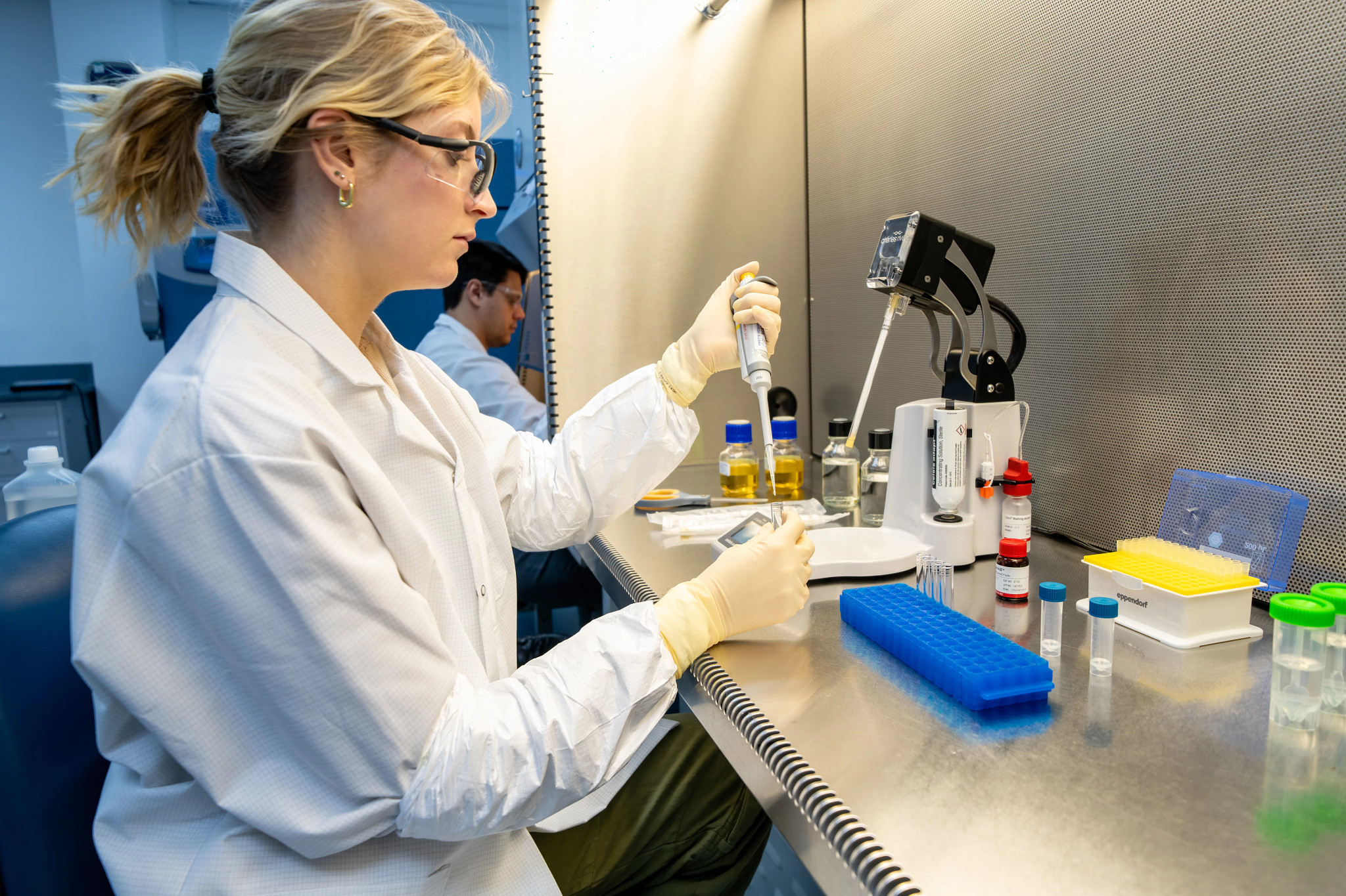 Accelerate Sterile Product Testing with Celsis® | Charles River
